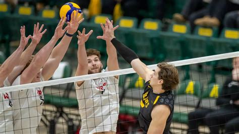 Shand Paces Quiet Bears Offence In Stingy 3 0 Victory Over Wesmen University Of Alberta