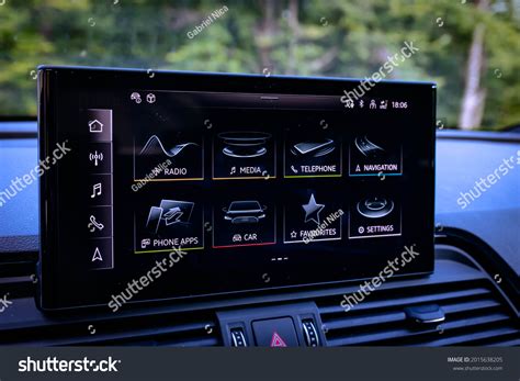 1142 Imágenes De Infotainment Screen Imágenes Fotos Y Vectores De