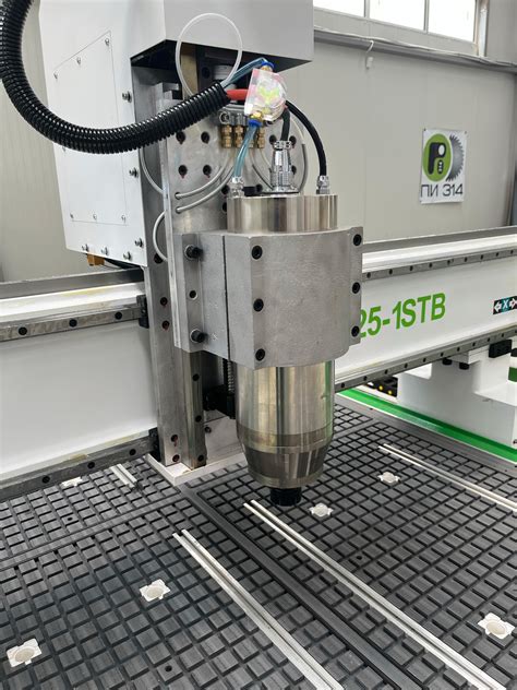 Cnc Рутер Фреза с вакуум маса Vietto L1 Vt 1325 1 3 2 Kw Pi314