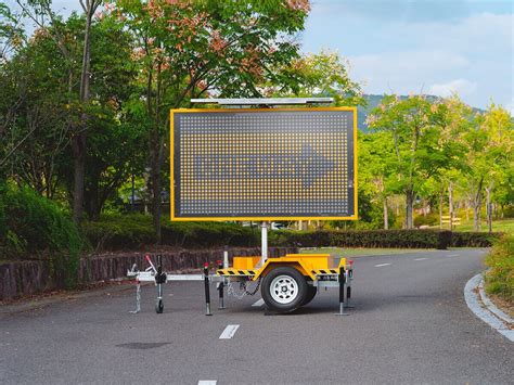 Variable Message Signs A Global Standards Review