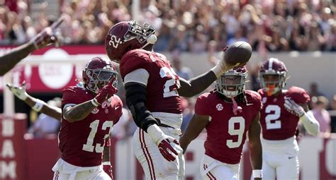 Texas How Alabama Football Can Overtake Texas For The No 1 Spot