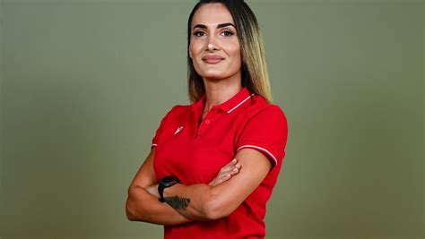 Lukker Helt Ned Træt Af Sex Beskeder Ekstra Bladet