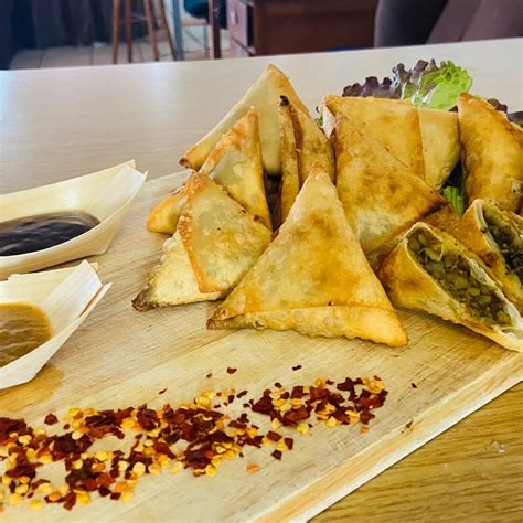 Samoosas From Cakezillion Vegan Product Reviews And Ratings Abillion