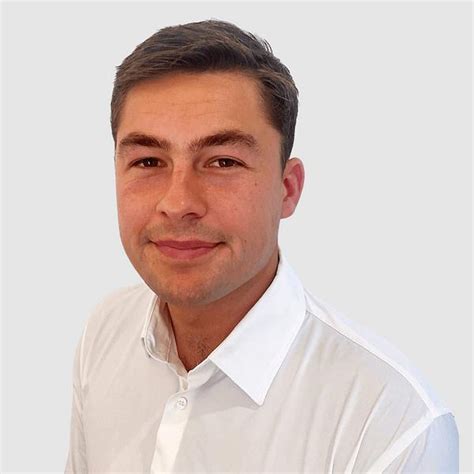 Nelson Perla Wards Investing Profile Andreessen Horowitz Partner Signal