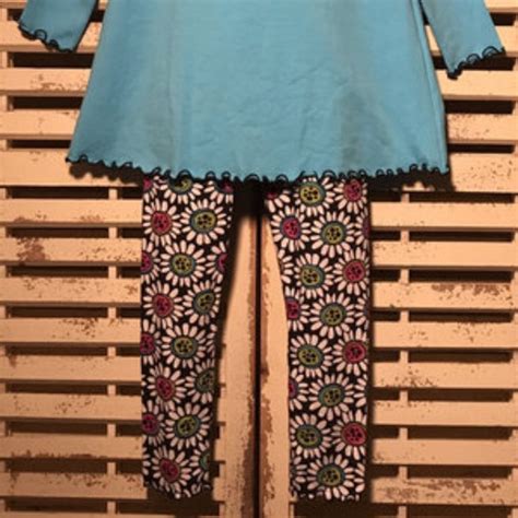 Mis Tee V Us Matching Sets Nwtboutiquemis Tee Vusbluefloralpant Set56 Poshmark