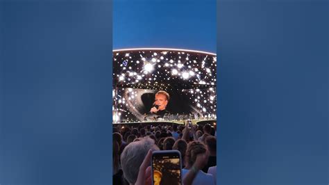 Adele In Munich 30 08 Adele Munich Adeleworld N9 Hello Speech Adeleinmunich Youtube