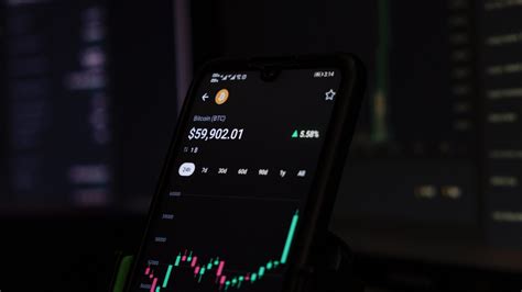 Bitcoins On Chain Data Analysis Reveals Mixed Signals Amidst Market Volatility