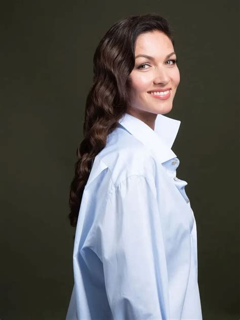 Голая Юлия Такшина Слив фото груди без лифчика и киски
