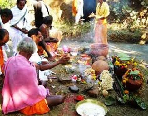 ବଲାଙ୍ଗୀର ପଶୁପକ୍ଷୀଙ୍କର ରକ୍ତରେ ଲାଲ ହେଲା ଶୁଳିଆ ପୀଠ