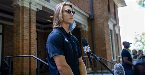 Pin by 父Wawanakwa父 on Trevor Lawrence Trevor Clemson tigers football Jacksonville jaguars