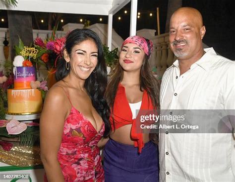 Izabellah Diez With Her Father Laz Diez And Her Mother Candy Diez