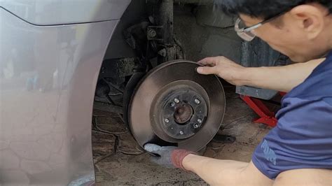 브레이크 디스크 바꾸는 방법 제네시스 쿠페 Youtube