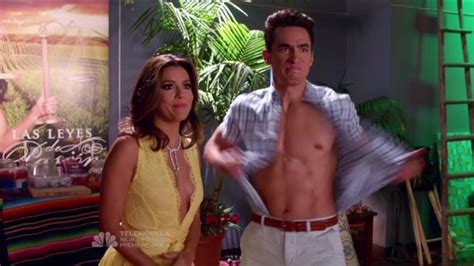 Shirt Rip Telenovela S01e01e02