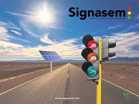 Innovador Sistema De Control De Semáforos Con Energía Solar Para