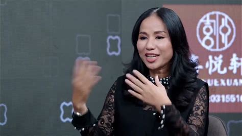 តារាជេីងចាស់ សំរស់ មិនចេះចាស់ តេីគាត់មានអ្វីចង់ចែករំលែកនៅ ស ខ្មៅ Blackwhitetvshowcambodia