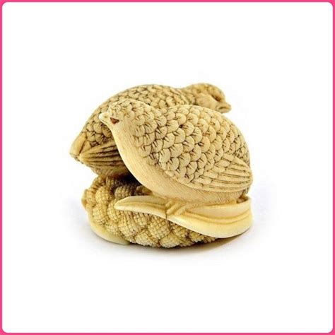 Pin By Rebecca Raney On Netsukes Of Various Materials Netsuke Carving Japanese