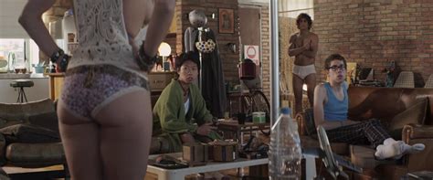 Naked Natalia Rodr Guez In Tres Bodas De M S