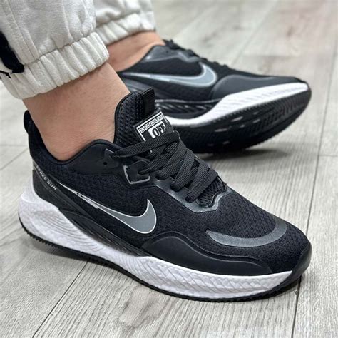 پوشاکس کتونی اسپرت مردانه مدل نایک رنگ مشکی سفید کد 2850 پوشاکس