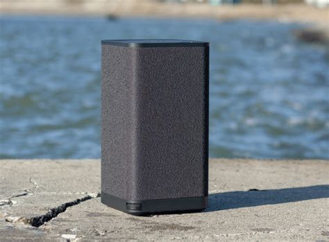 How To Eliminate Static Noise From Speakers Upd
