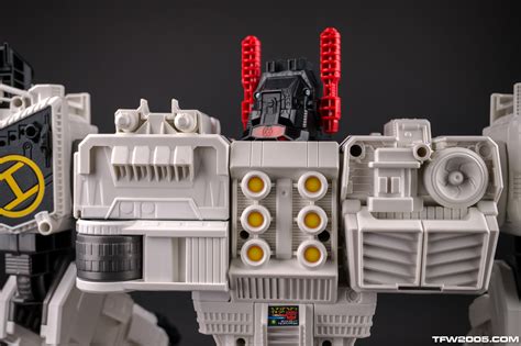 Metroplex Reflector Tfw2005