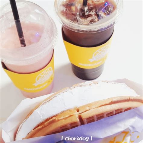 와플대학 칼로리 성분표 메뉴 가격 총정리 밀크카라멜 와플 복숭아자두 스무디 후기 네이버 블로그