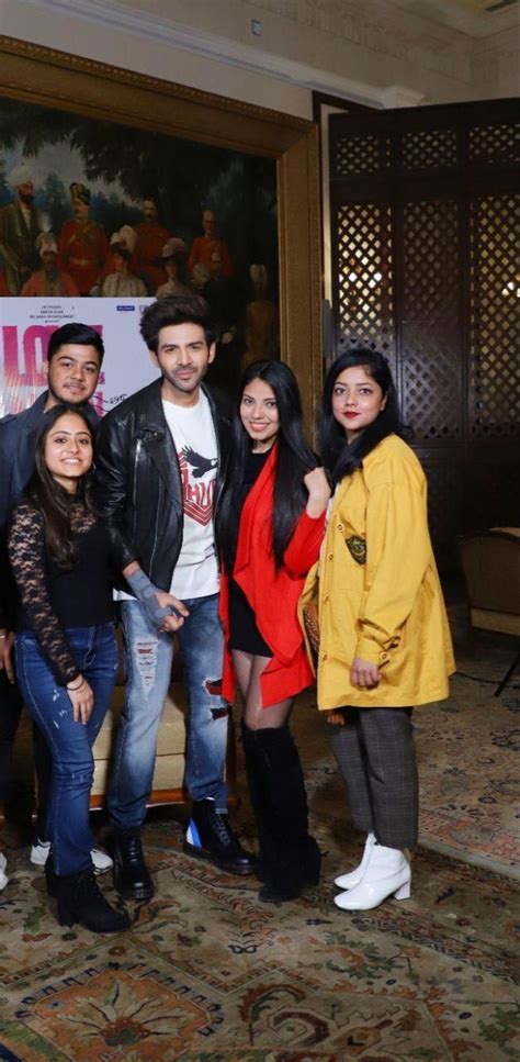 Tanvi Singh On Linkedin I Got My Fan Moment And One More Memory Added To My Collections This Too