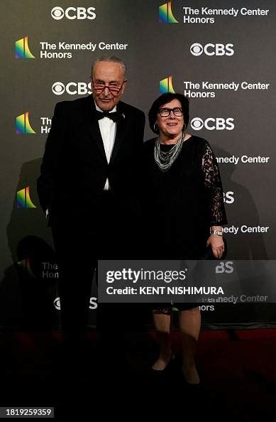 Us Senate Majority Leader Chuck Schumer And His Wife Iris Weinshall News Photo Getty Images