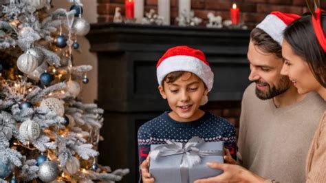 Christmas Spending 8 Fascinating Statistics For 2021 Beem