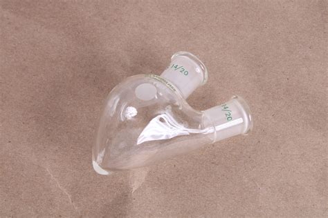 Chemglass 25ml 2 Neck Pear Shaped Flask 14 20 Outer Angled 20 Degree Ntc Tech