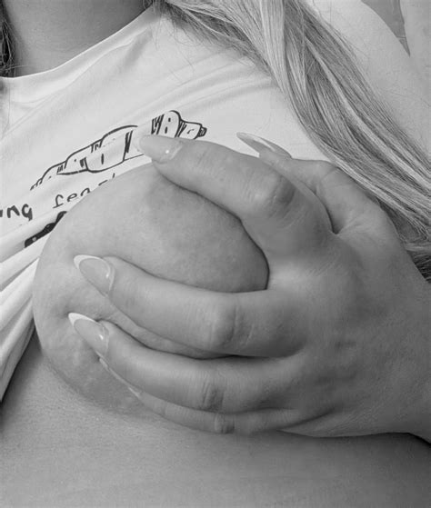 Chubby Porn Pics Nude Women In Free Sex Photos Xhamster