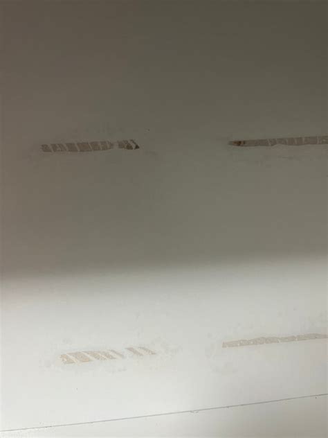 테이프 자국 제거 지식in