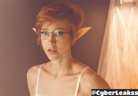 Alice White CyberLeaks