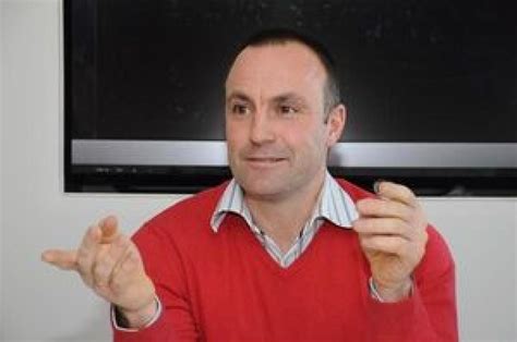 Oud Voetballer Thomas Caers Moet Bij Zulte Waregem Voetbaltalenten Klaarstomen Voor De Top Kw Be