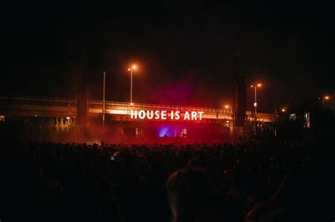 Indicator Indicator Added A New Photo