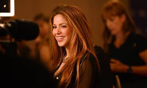 Shakira Shares Cryptic Social Media Post That Leaves Fans With Questions Shakira Social Media