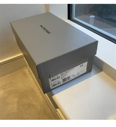 Can Someone Lc These Balenci Slides R Fashionreps