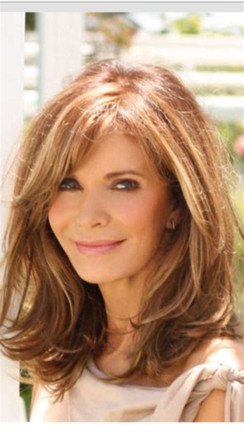 Perfect For Over 40 Mid Length Hair Shoulder Length Hair Medium