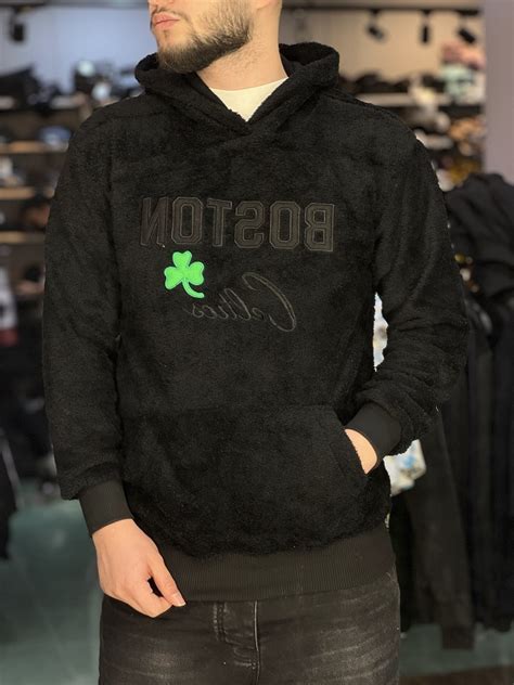 خرید لباس زمستونی با تنوع زیاد و کیفیت بالا