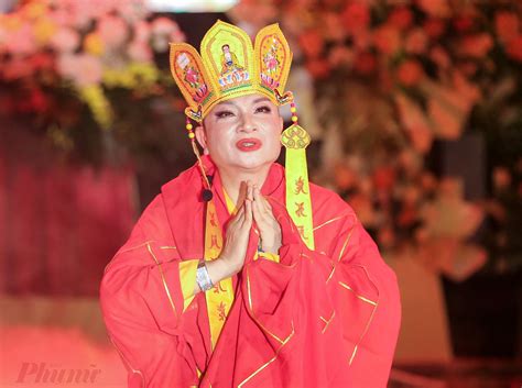 H Ng Ng N Ng I Tham D I L Vu Lan B O Hi U B O Ph N