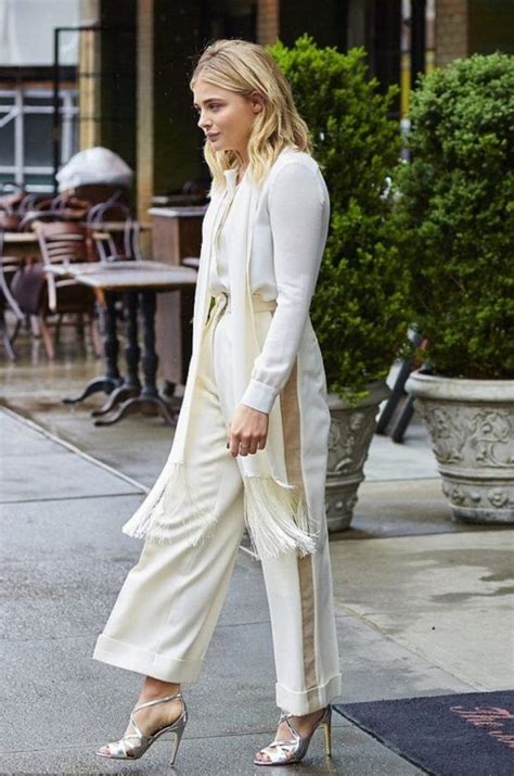 10 Outfits Con Tacones Plateados Para Deslumbrar Cute Work Outfits