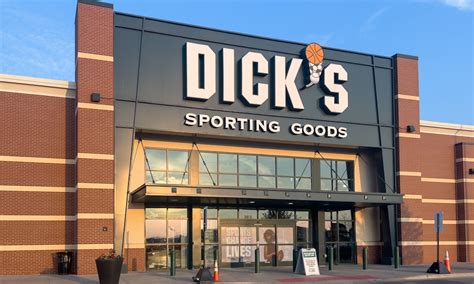 Cpi Ftc Clears 25 Billion Dicks Sporting Goods Foot Locker Merge