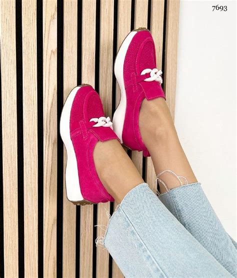 Стильные замшевые женские лоферы с перфорацией в наличии и под отшив💙💛🏆