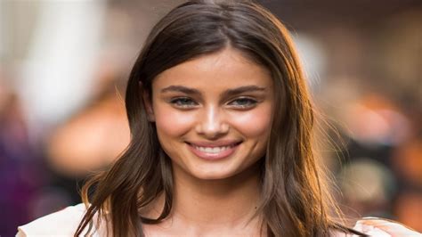 Taylor Hill Height Age Biography Marriage Net Worth And Wiki The