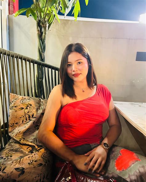 Mridusmita Gogoi Mridusmita • Instagram Photos And Videos