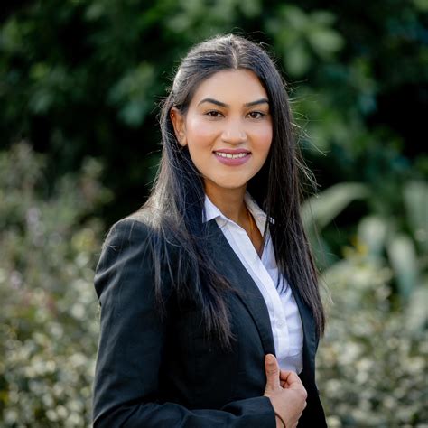 Raavi Benipal Real Estate 0210442165