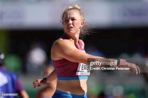 Maggie Ewen Photos And Premium High Res Pictures Getty Images