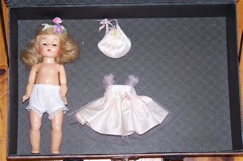 Lizzie S Arty Crafty N Dolls Dolls Trousseau Doll Boxes