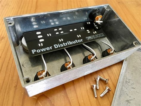 Power Distributor | Handmade Electronic Instruments