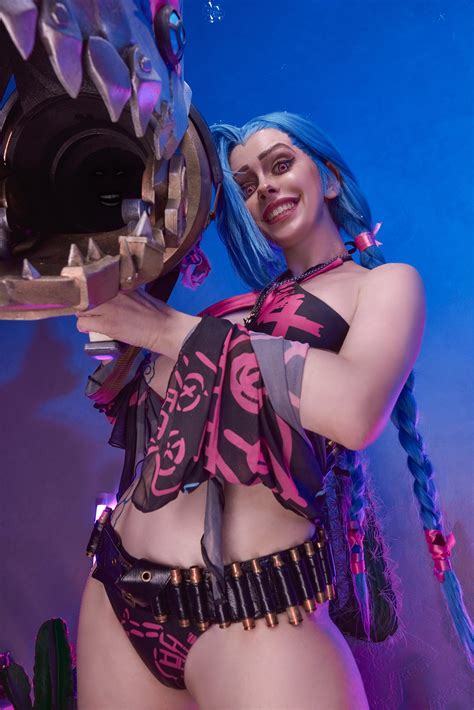 Jinx From League Of Legends By Caterpillarcos Rnsfwcostumes