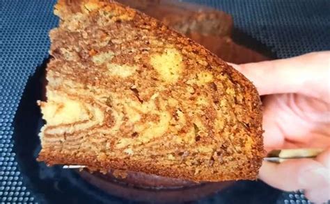 Классический пирог на кефире Зебра в духовке рецепт с фото пошагово